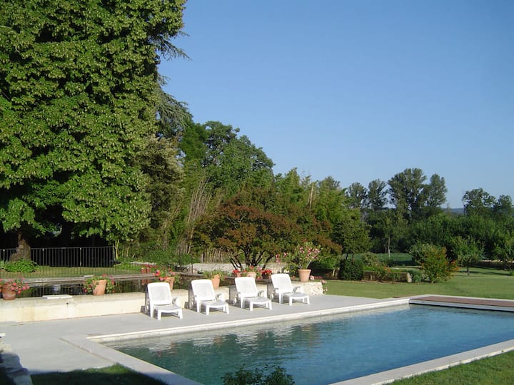 Gîte Le Fabras* 10pers*piscine*jeux*grand Jardin - Montélimar