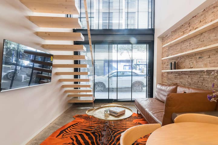 Loft Duplex Industriel Pour 3 Personnes - Barcelona