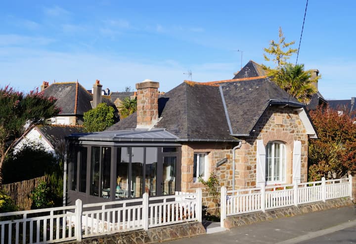 Charmante Maison à Perros-guirec
Classée 3 éToiles - Perros-Guirec