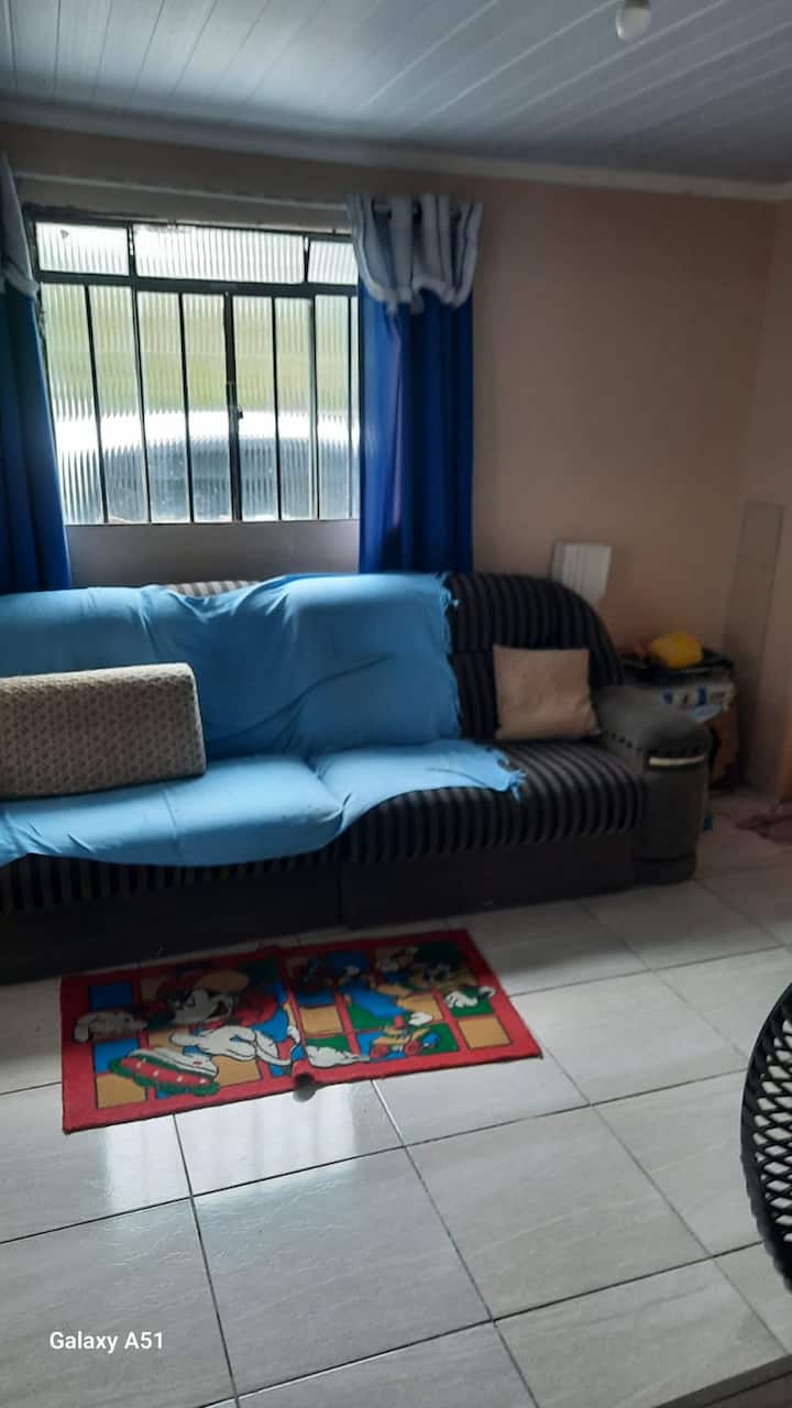 Quartos Para Locar.
Em Casa - Matinhos