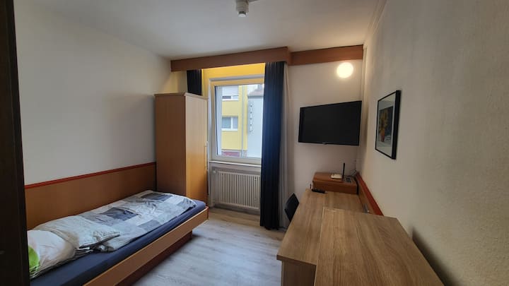 Zimmer M. Bad/gemeinschaftsküche - Heilbronn
