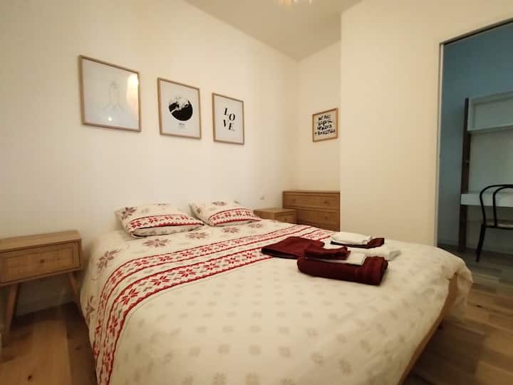 Studio Avec Pièce En Seconde Ligne 34m² - Sète