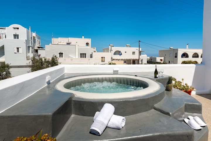 Aerenia Luxury Suite 1 - Santorini