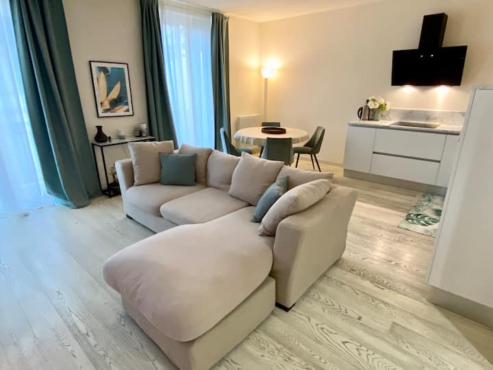 Front Beach Apartments - Deluxe - Viareggio