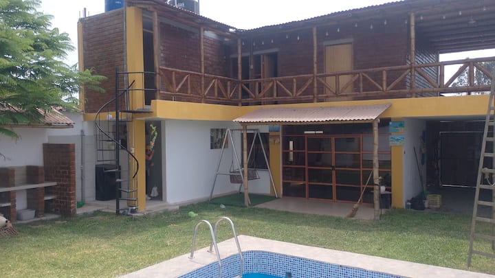 Casa De Campo/piscina -Huaral - Huaral