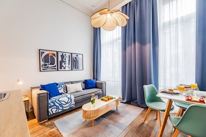 Stylish Apt Near Grand Place - Brussels