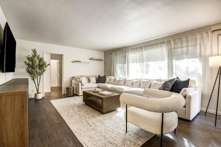 Stunning 5br Sd Getaway | Modern & Luxe Home - Rancho Peñasquitos - San Diego