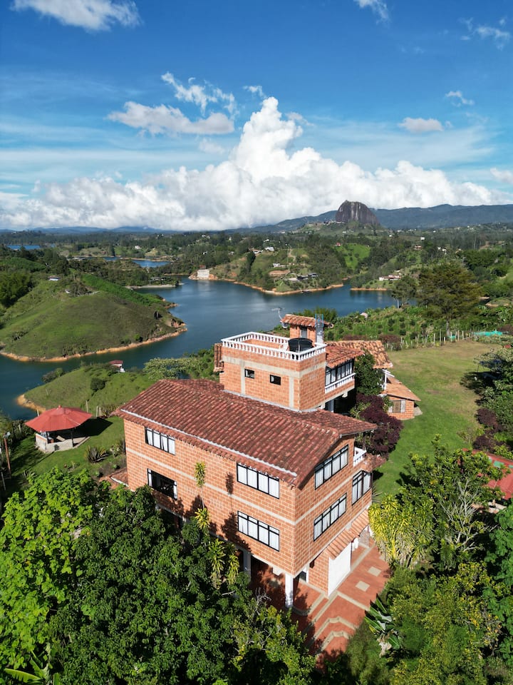 Hotel Montanita Peñol Guatape 2 - Guatape