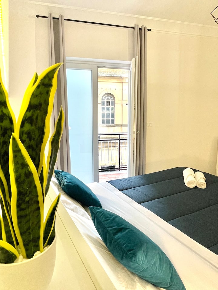 Porta Rudiae Suite With Balcony - Fast Wi-fi - Lecce