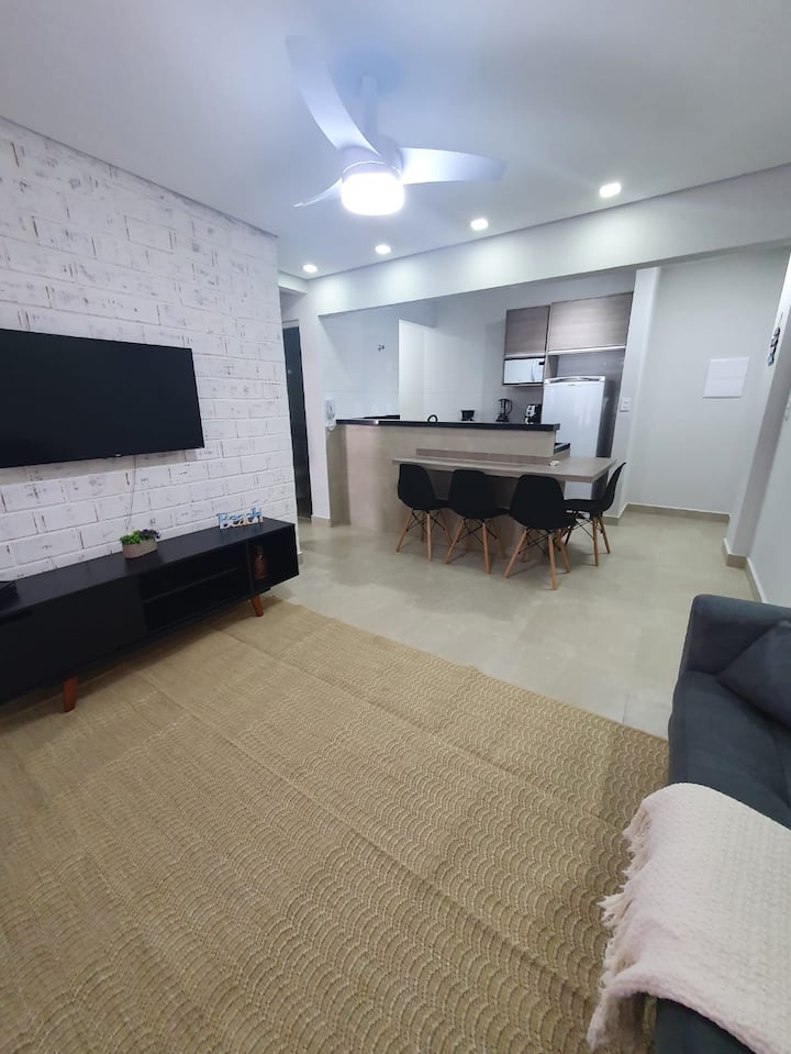 Ap Enseada Guarujá 2q 400m Praia - Guarujá