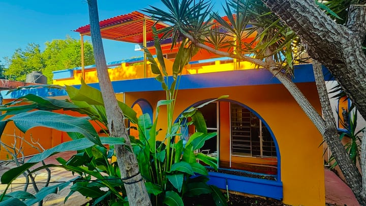 Authentic Tropical B&b, Breakfast, Historic Center - Mérida