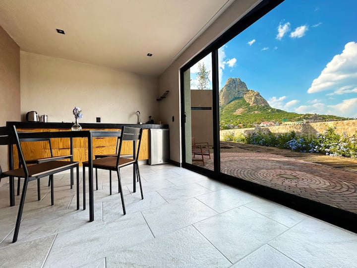 2 Recamaras, Cocina, Terraza Y La Mejor Vista - Bernal