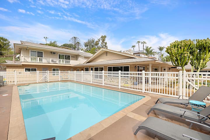 Serene 4br La Mesa Hideaway W/ Pool & Bbq - San Diego, CA