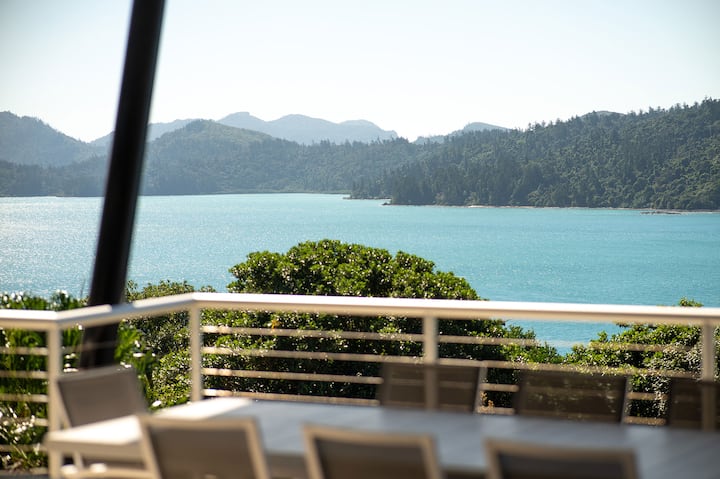 Peninsula 4 - Hamilton Island