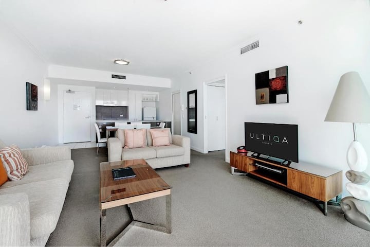 One Bedroom Apartment - Broadbeach