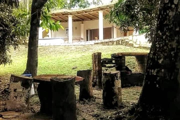 Exclusiva Casa De Campo En Condominio Privado - Carmen de Apicalá