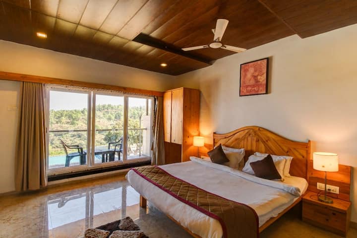 Royal Resort - Premium Valley - Mahabaleshwar