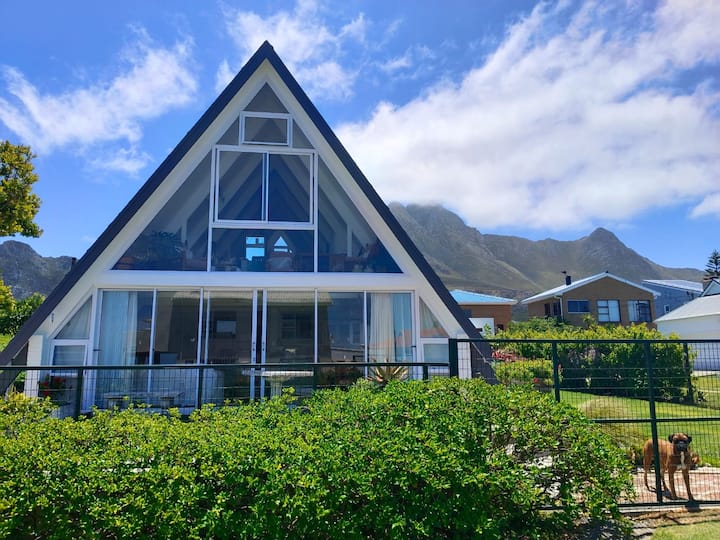 Scenic Bliss Holiday Home - Kleinmond