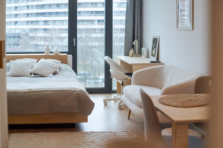 My Campus Modern Studio/ Near Unss/ Washing Mn/514 - Sofia