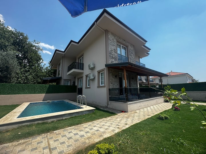 Köyceğiz'de Huzurlu Bir Tatil - Кёйджегиз