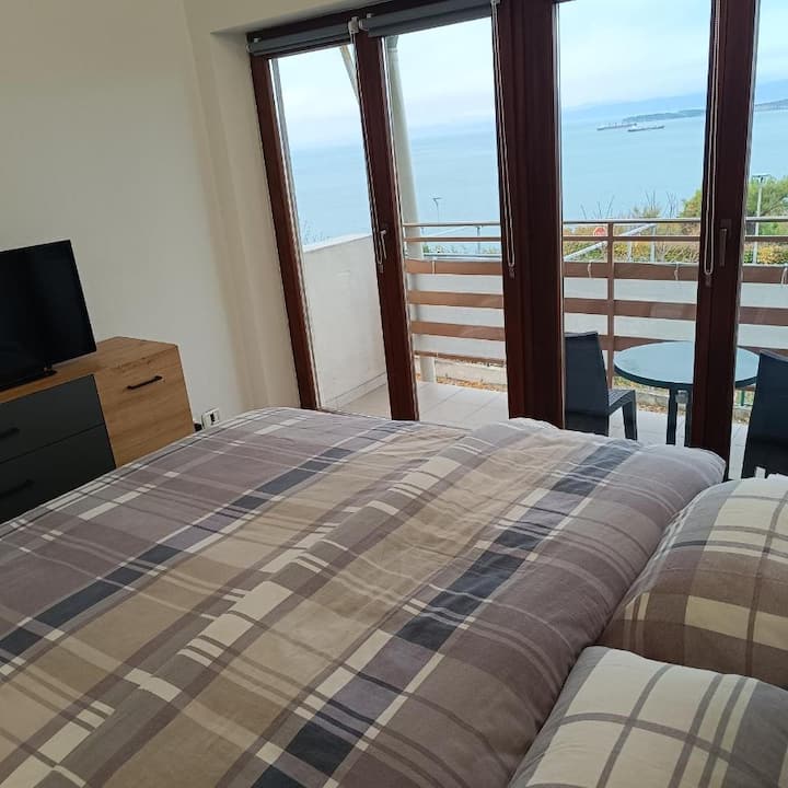 Studio ŽAn, Blk, In ŽUsterna - Koper