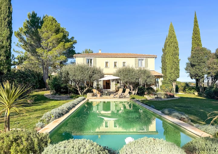 La Gamarière,proche Centre, 3ch, Clim,piscine, Vue - Uzès