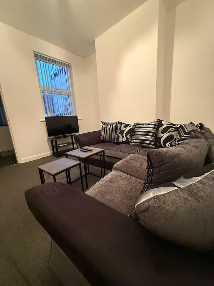 The Guildford - Contractor Accom - Cleethorpes
