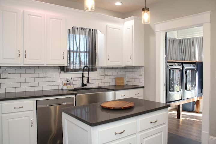 Holston House - Johnson City, TN