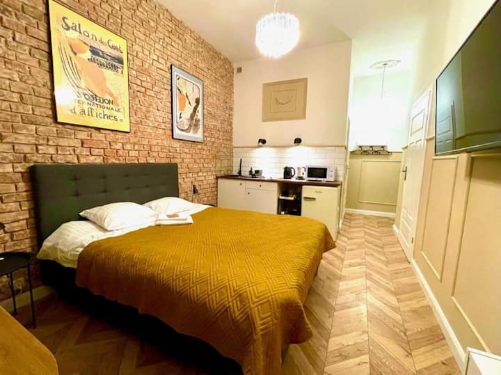 Petite Visite No 4b - Toruń