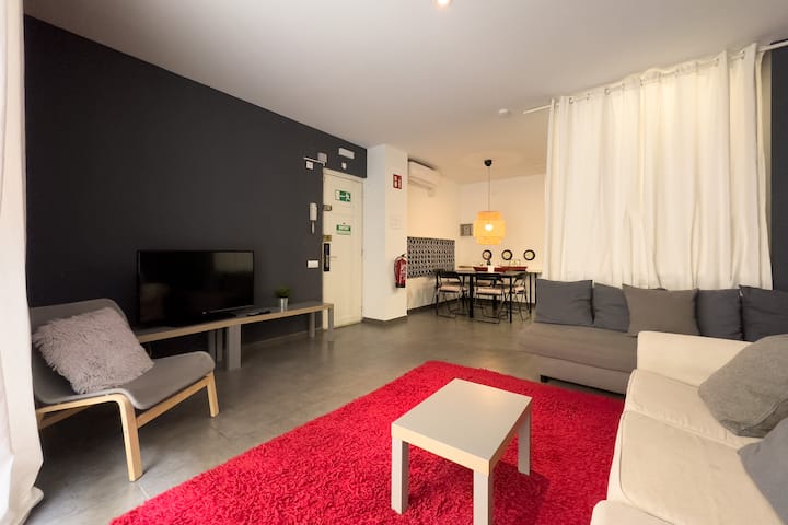Appartement Confortable De 2 Chambres à Sants - Barcelona