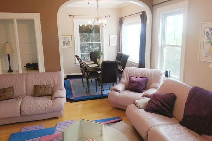 Walk To Red Line Train - Safe, Quiet, Peaceful - Quincy, MA