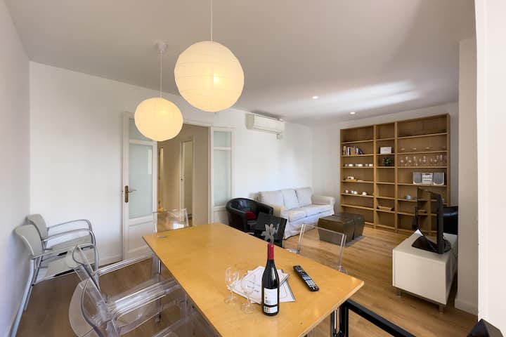 Grand Sants Appartement 4 Chambres+2salles De Bain - 바르셀로나