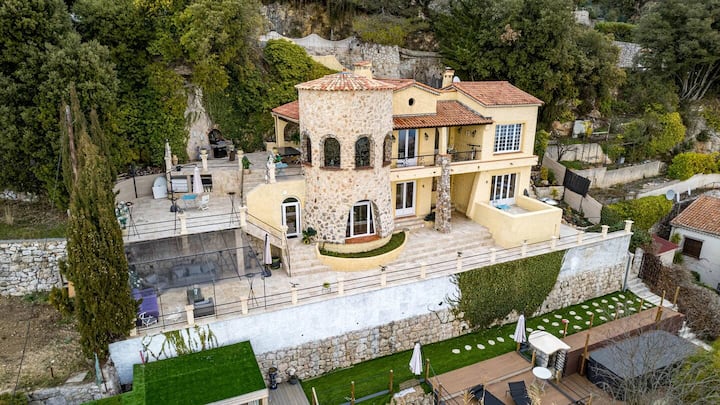 Monaco| Castle Villa: Pool & Skyview - Beausoleil