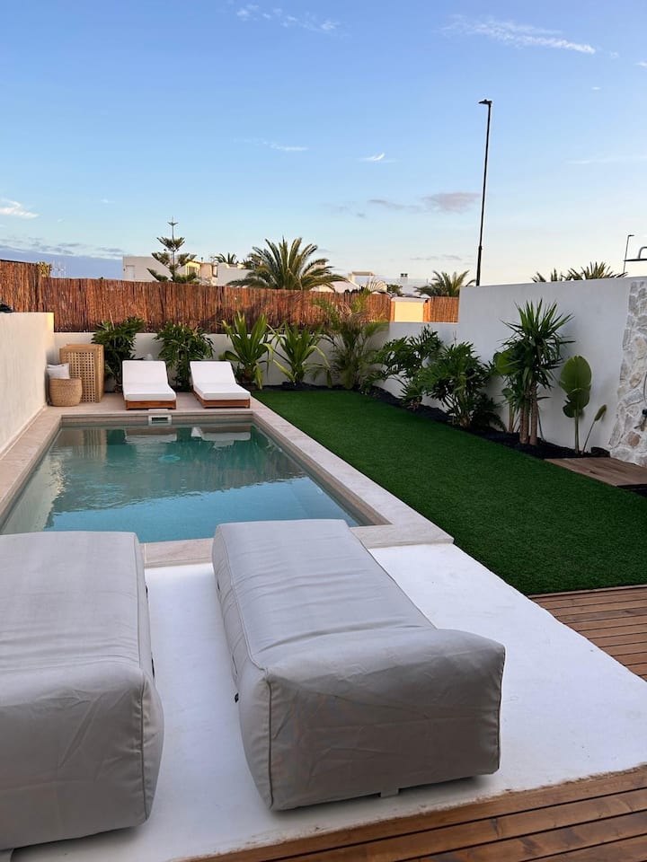 Casa Damar 212-villa Con Piscina - Corralejo