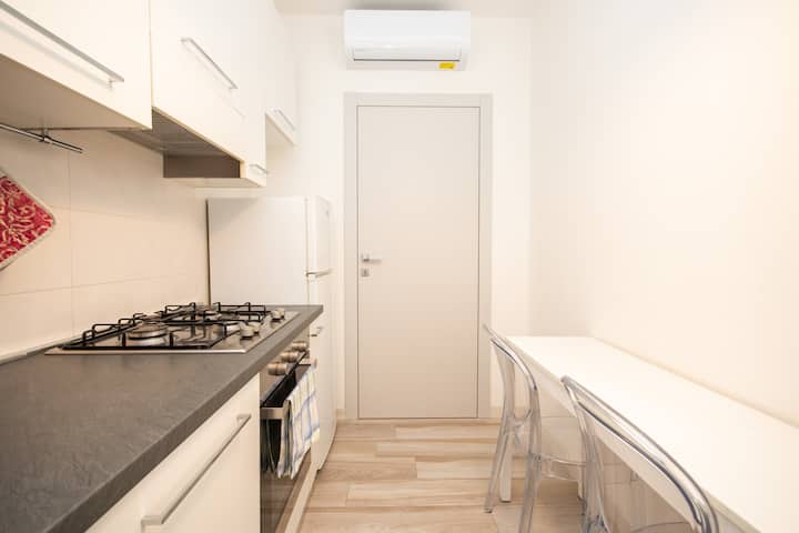 Moderno Appartamento Nel Centro Di Milano - Duomo - Milan