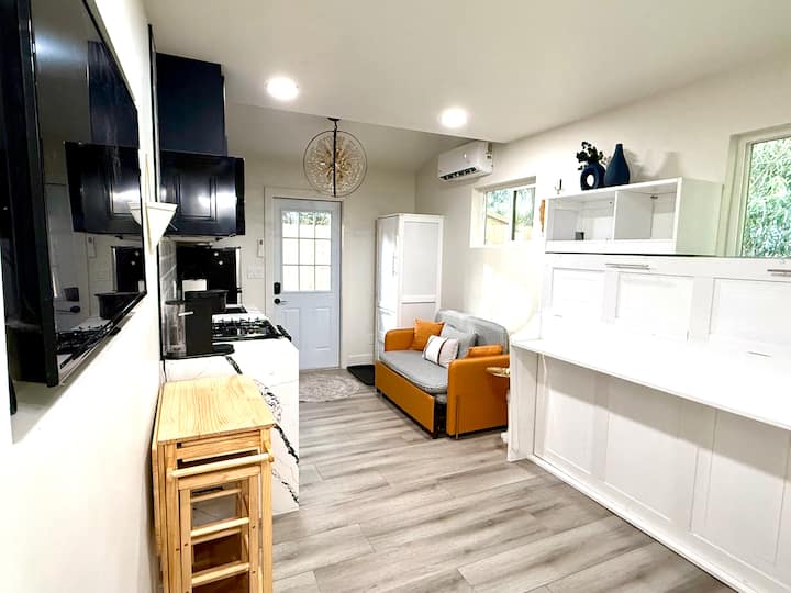 Hidden Oasis Tiny Home With Sauna - San Luis Obispo, CA