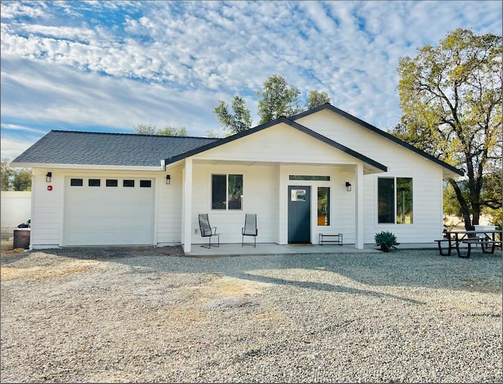 Whiskeytown Lake Getaway - Shasta, CA
