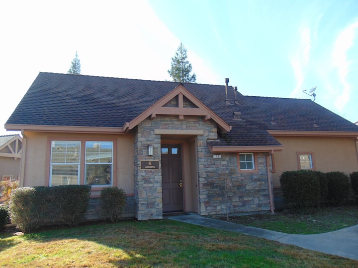 Lodge Bungalow At Copper Valley - #18 - Lake Tulloch, CA