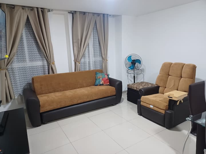 Central Cdmx 1br, Walk To Subway - Mexico City