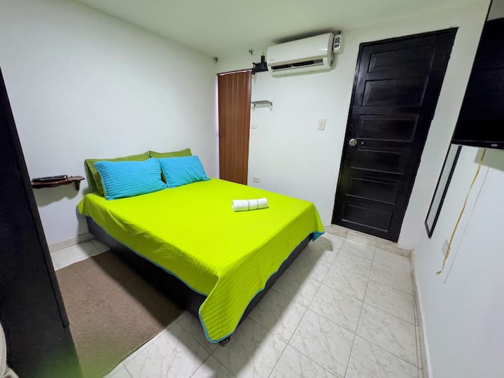Amplio Apartamento En El Centro De Santa Marta - Santa Marta, Colombia