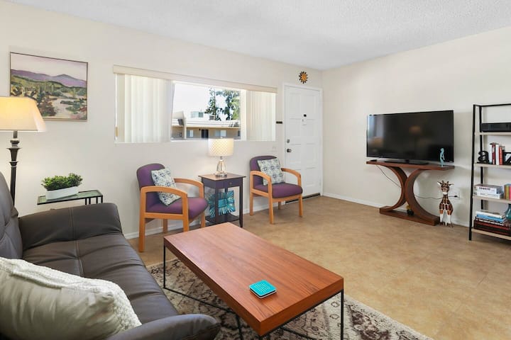 Walk To Old Town! Cozy 1br With Pool - Scottsdale, AZ