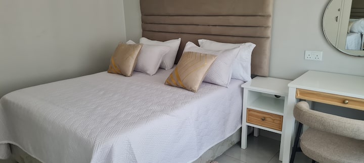 Luxurious Apartment In Avenues - Harare