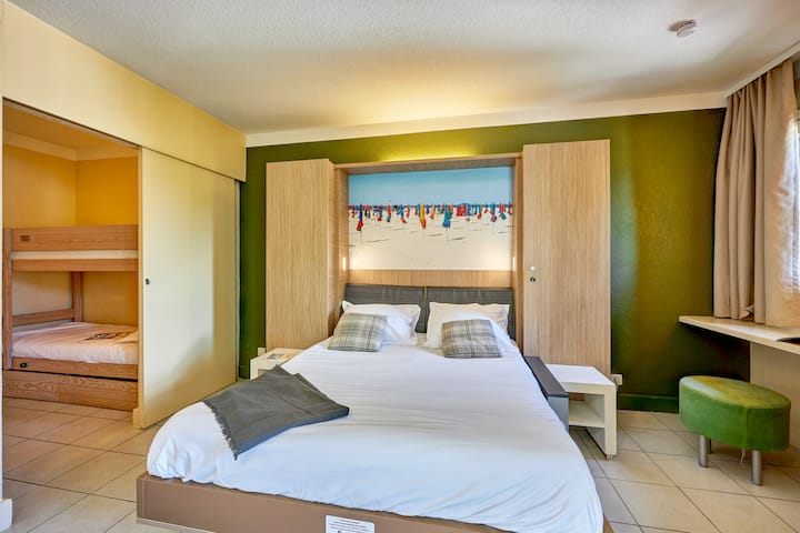 Studio Meublé à 250m De La Plage - Deauville