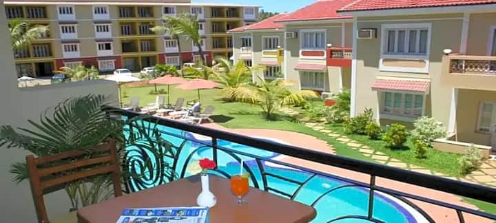 1 Bhk Apartment With Pool View Rustic Tide - Goa
