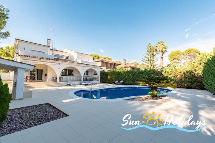 Espectacular Villa Fabiola R039 - Torredembarra