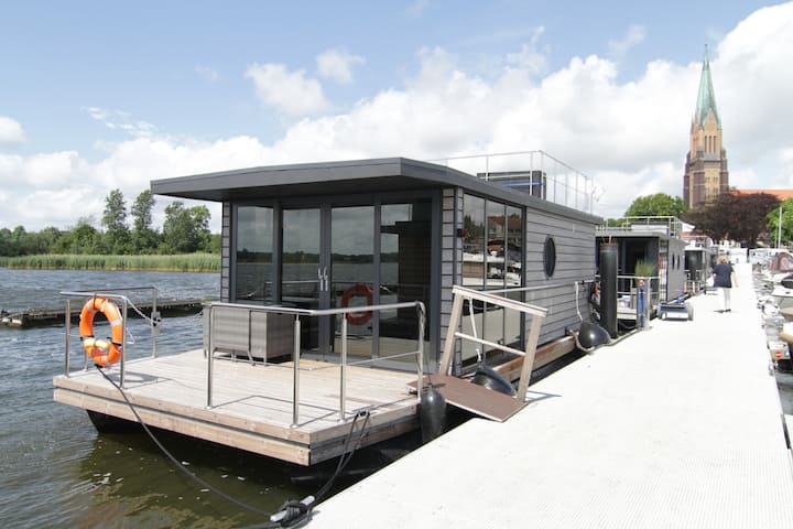 Hausboot Fjord Serina/ Schleswig - Schleswig