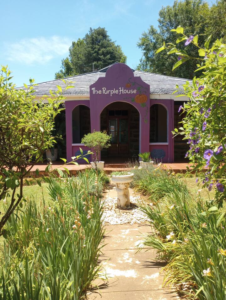 Purple House / Lilac Lodge - Winterton