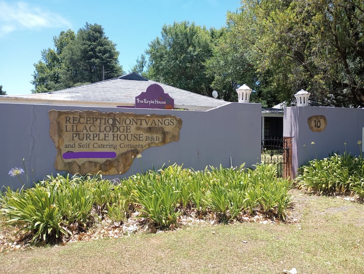 Purple House / Lilac Lodge - Winterton