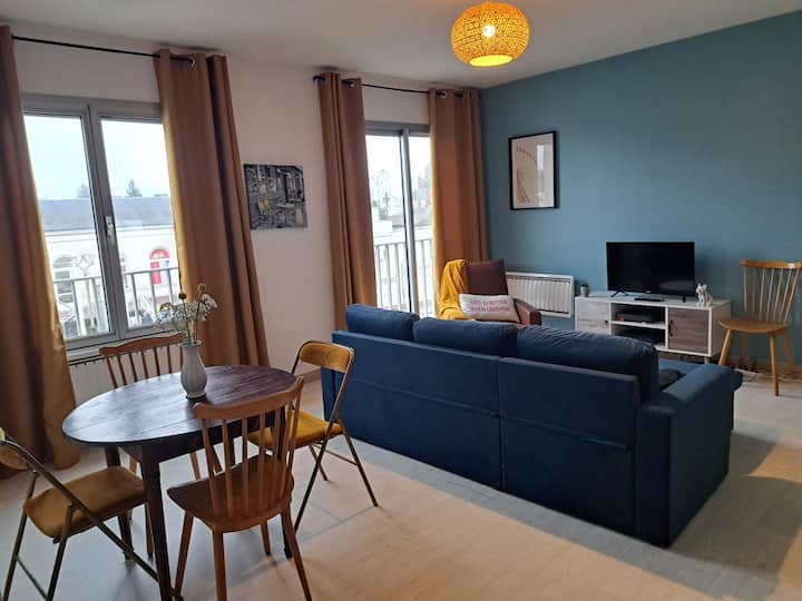 Chez Line (Face à La Gare) - Châtellerault