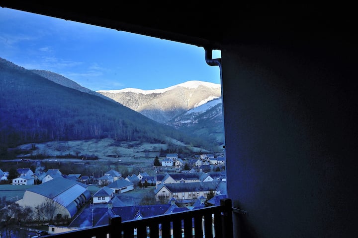 Appartement Vue Montagne 4/6 Personnes. - Arreau